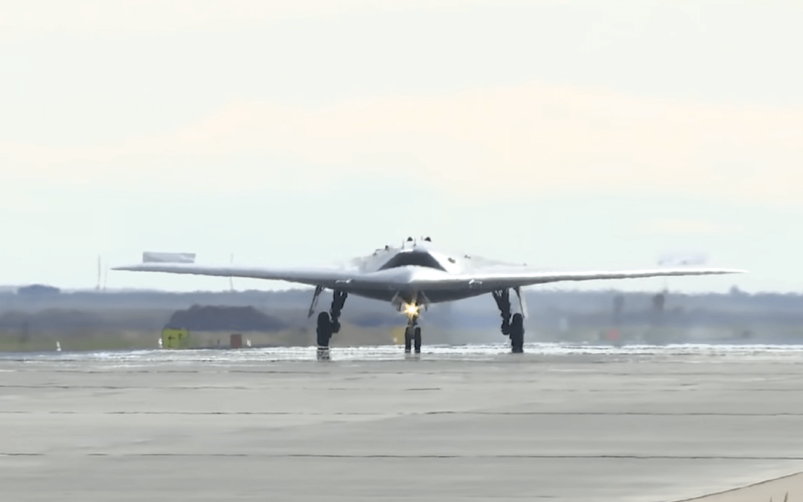 Sukhoi S-70 combat drone completes bombing test - AeroTime