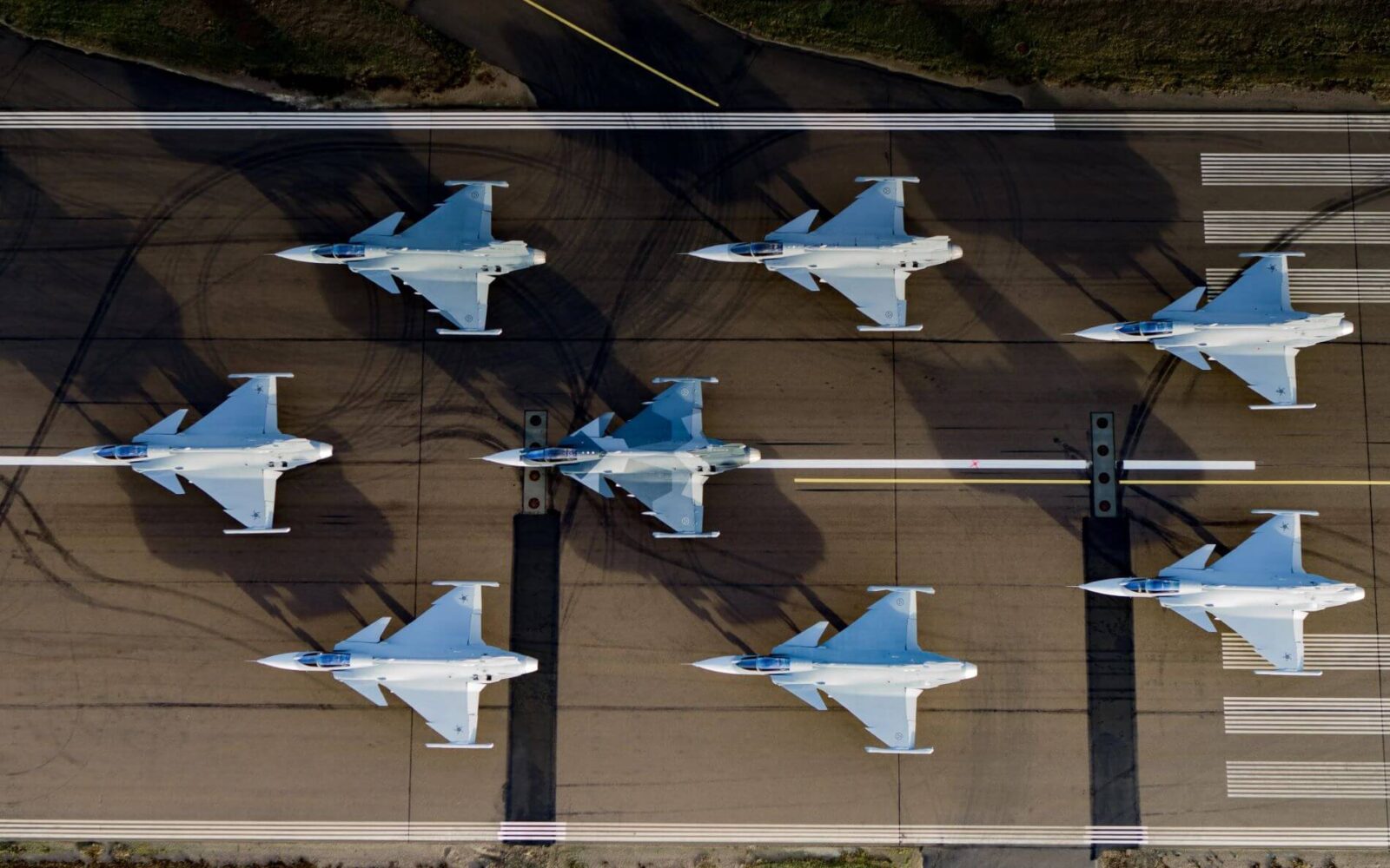 Colombia selects Saab Gripen E/F fighters, but potential US veto looms ...