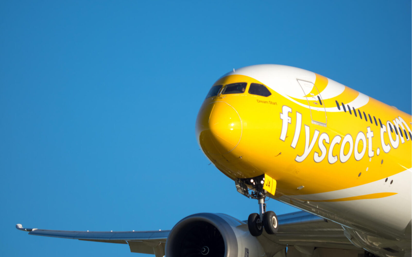 LCC Scoot makes first London foray with service from Singapore via ...