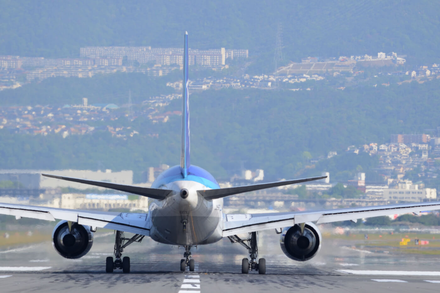 ANA All Nippon Airways suffers flaming engine problem - AeroTime