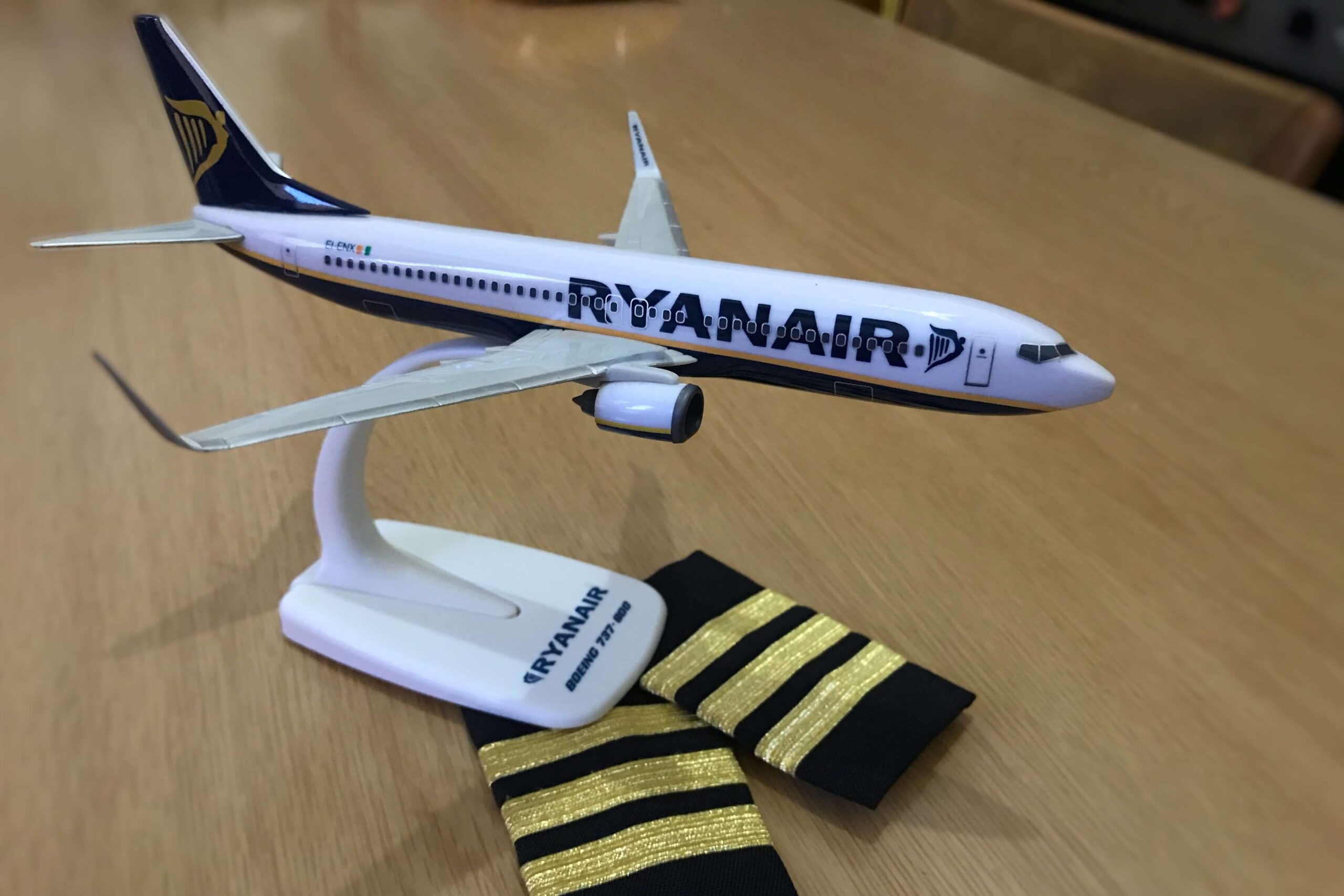 Ryanair Toy Plane