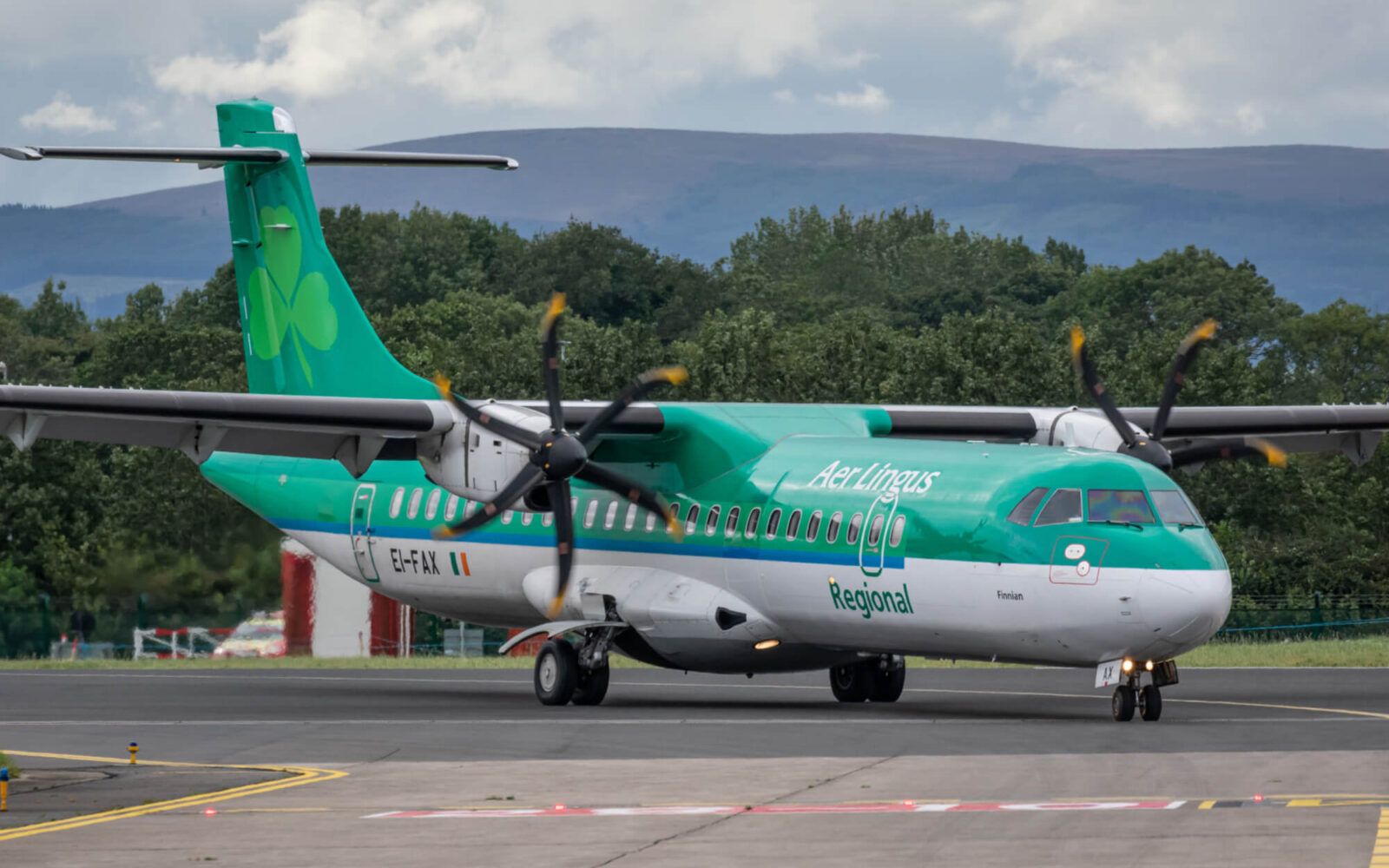 Emerald Airlines to replace Stobart Air as Aer Lingus Regional ...