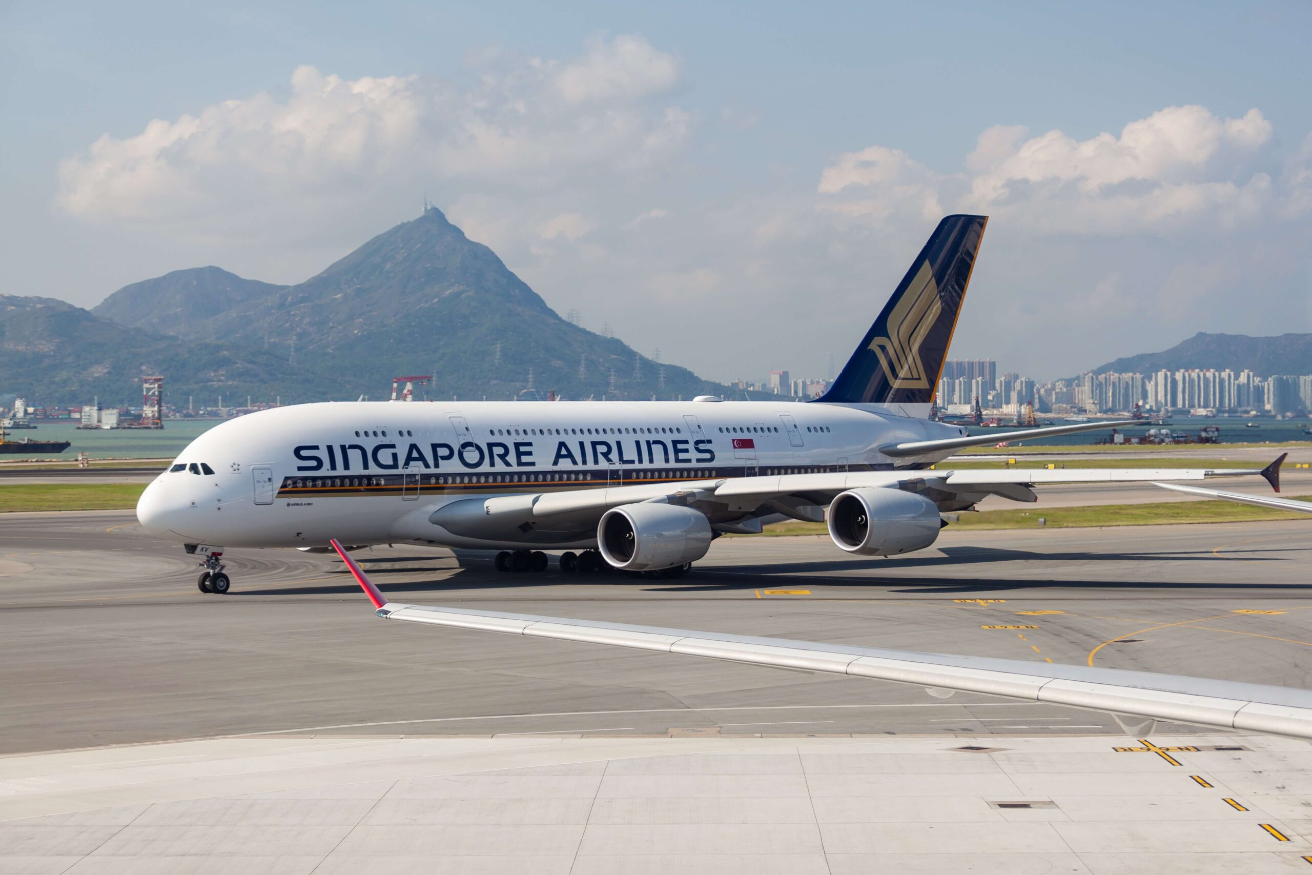SIA Airbus A380 spotted heading back to Singapore - AeroTime