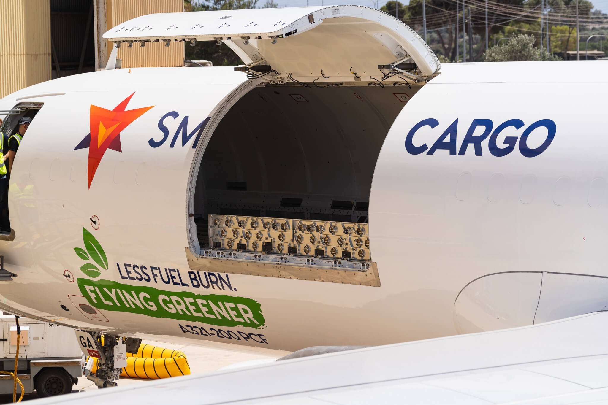 SmartLynx introduce the first freighter registered in Malta - AeroTime