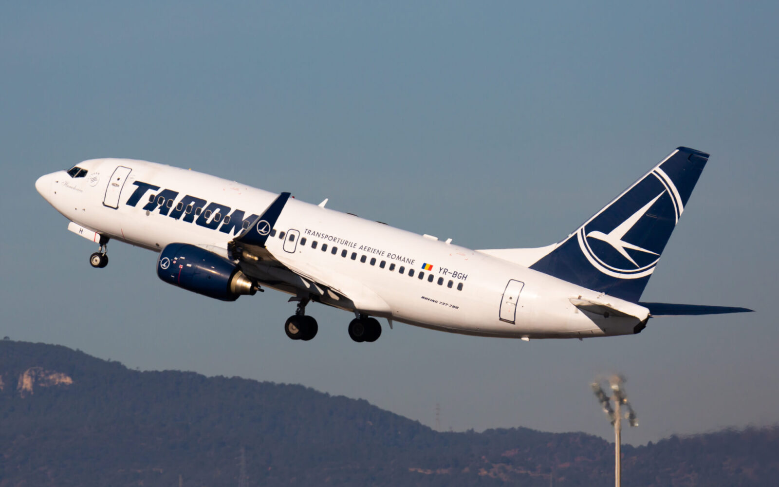 Romania’s national carrier TAROM to cut its fleet by half - AeroTime