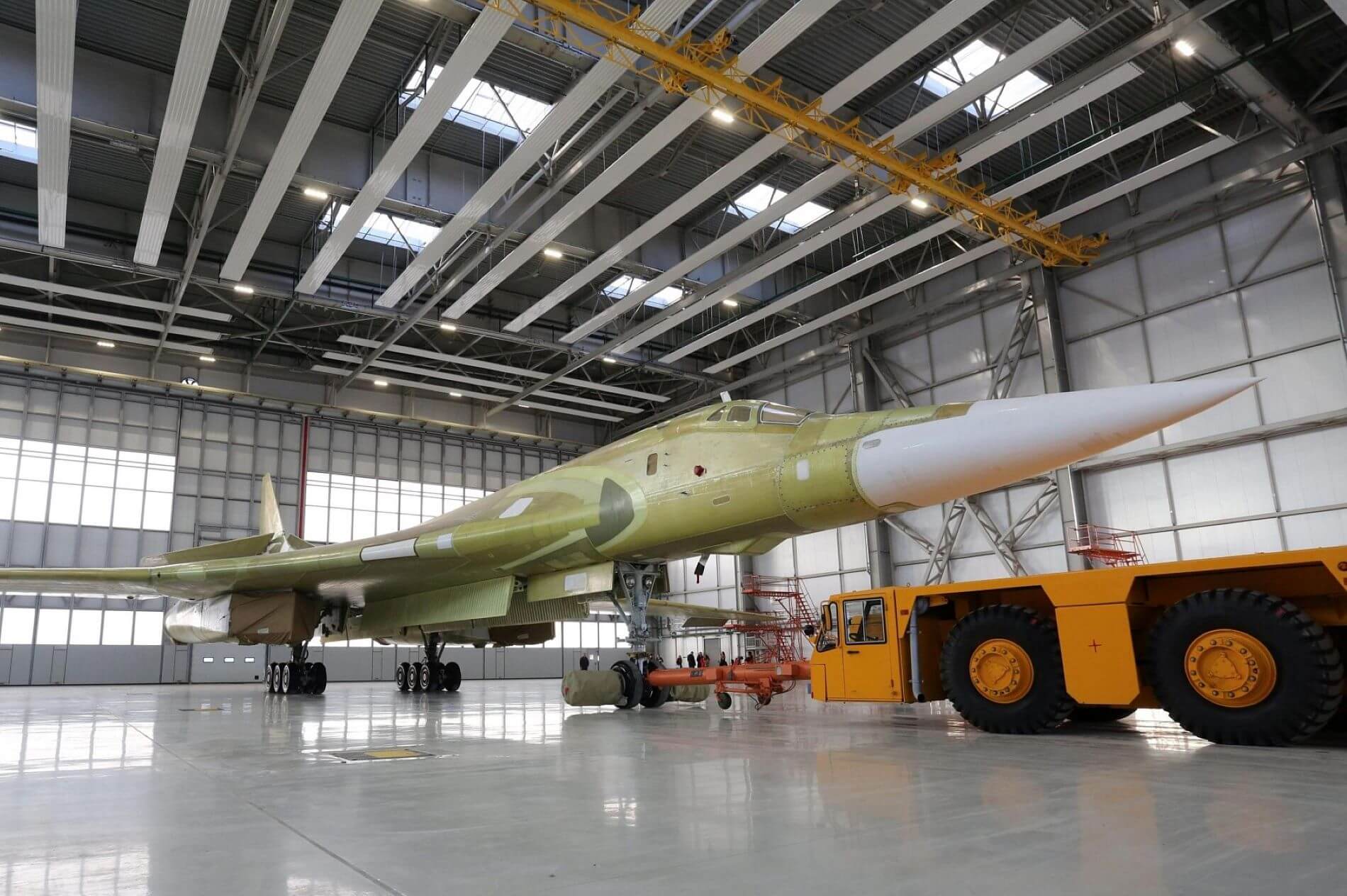Russia’s newest Tu-160 strategic bomber ready for rollout - AeroTime
