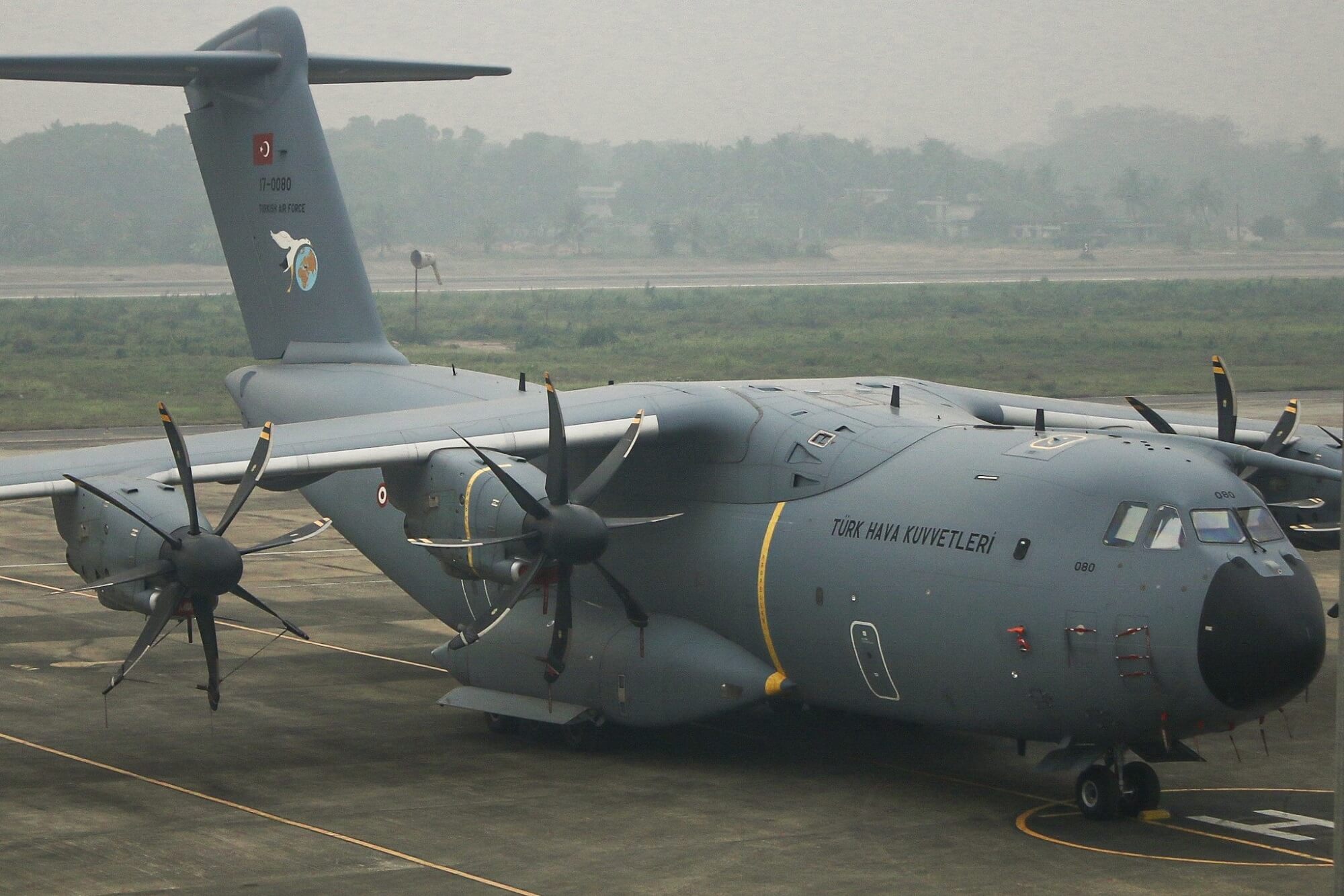 Erdogan, Zelensky discuss the return of two Turkish A400M stuck in ...