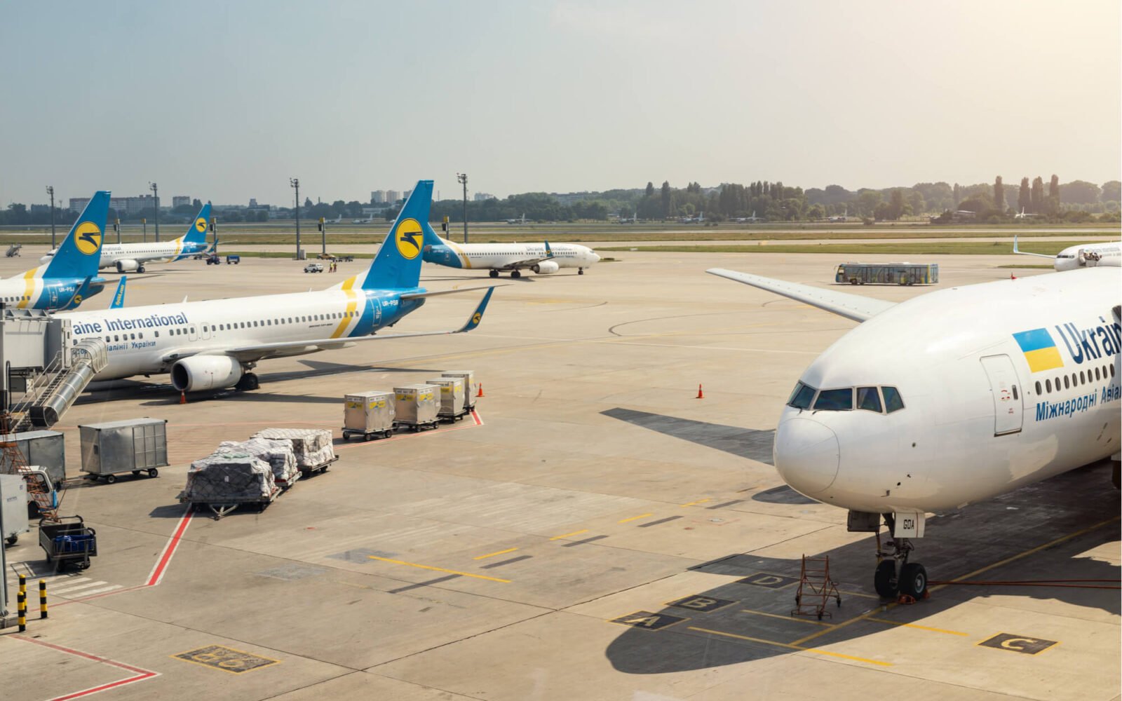 Which airlines are still flying to Ukraine? - AeroTime